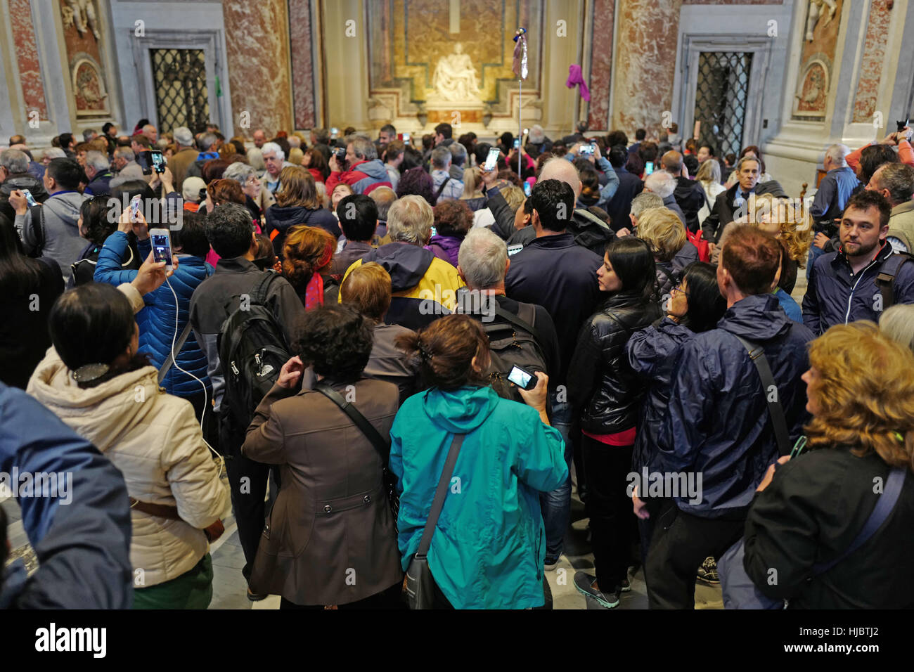 Inside the Vatican Church, St Peter's basilica Stock Photo - Alamy