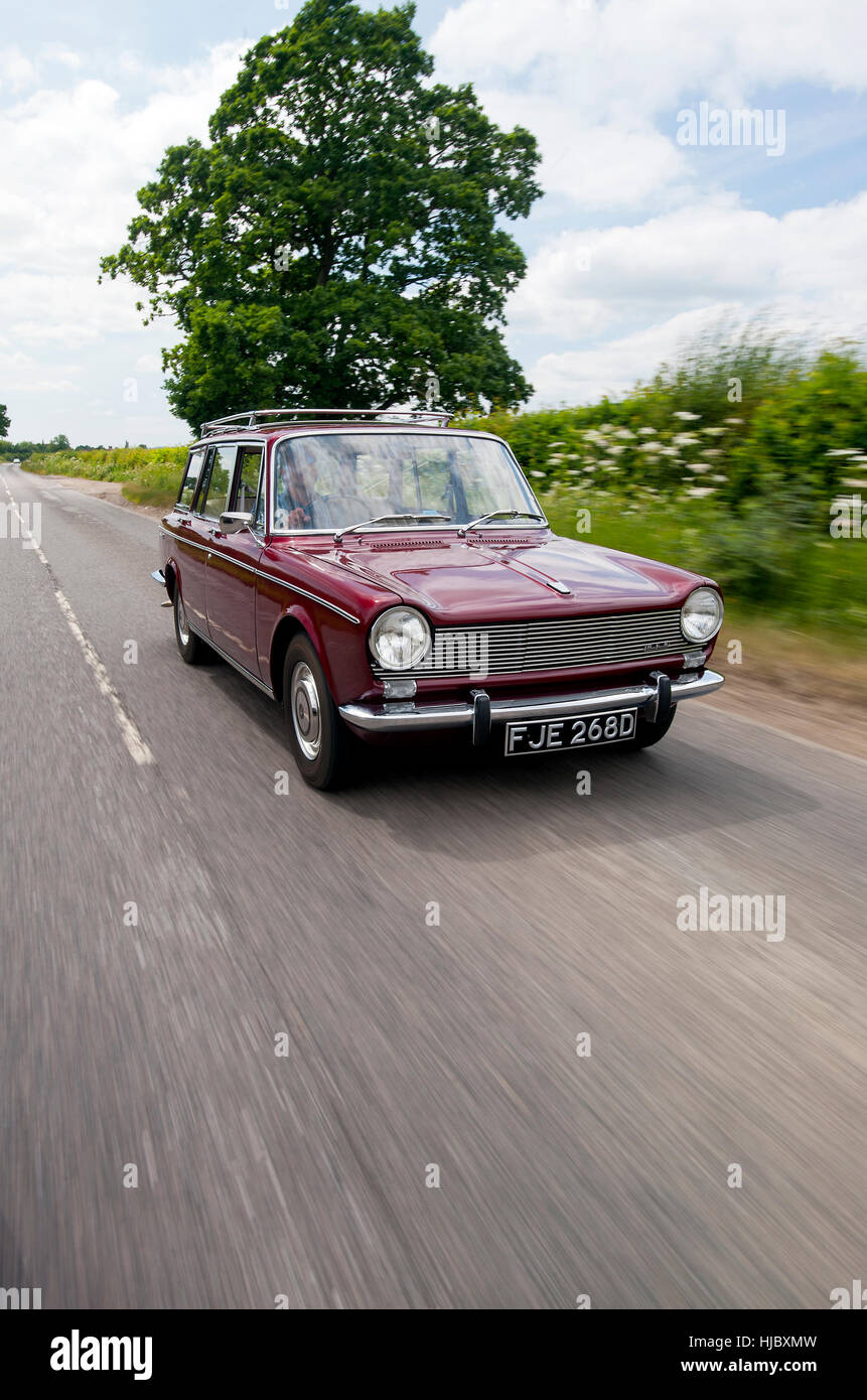 1966 Simca 1500 classic French estate car Stock Photo - Alamy