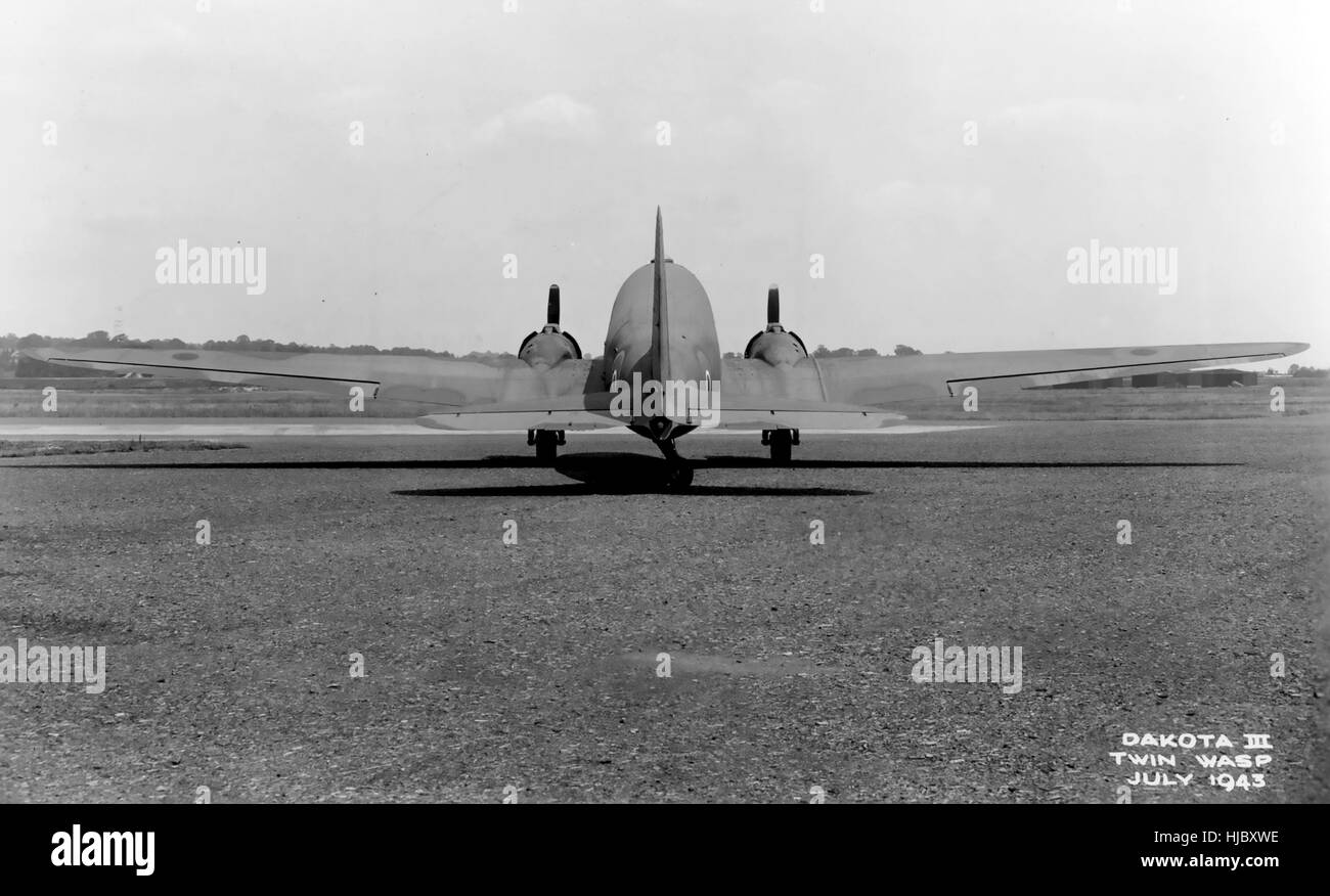 Raf dakota aircraft hi-res stock photography and images - Alamy