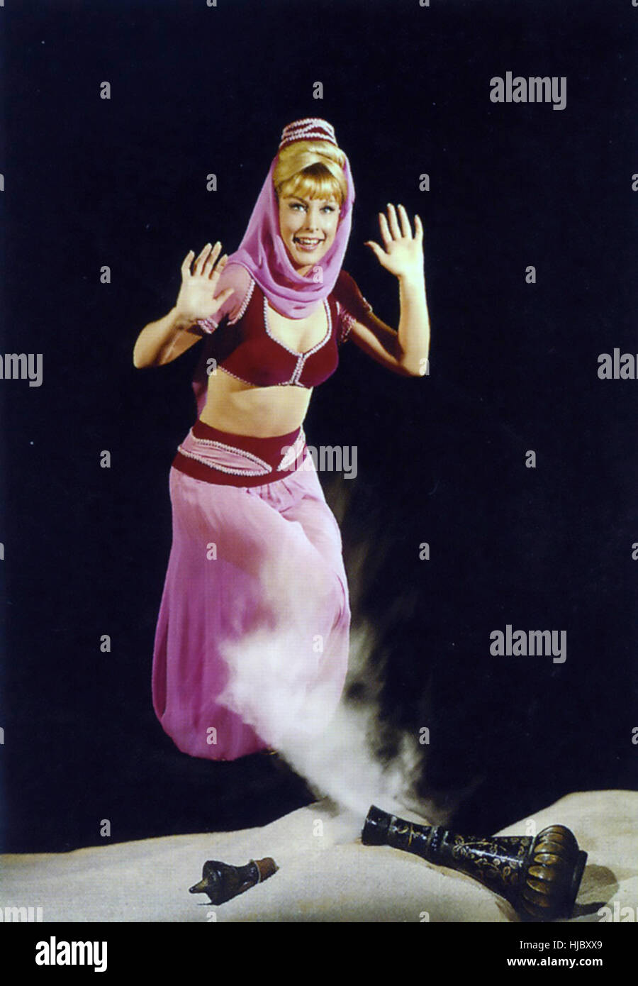 I dream of jeannie hi-res stock photography and images - Alamy