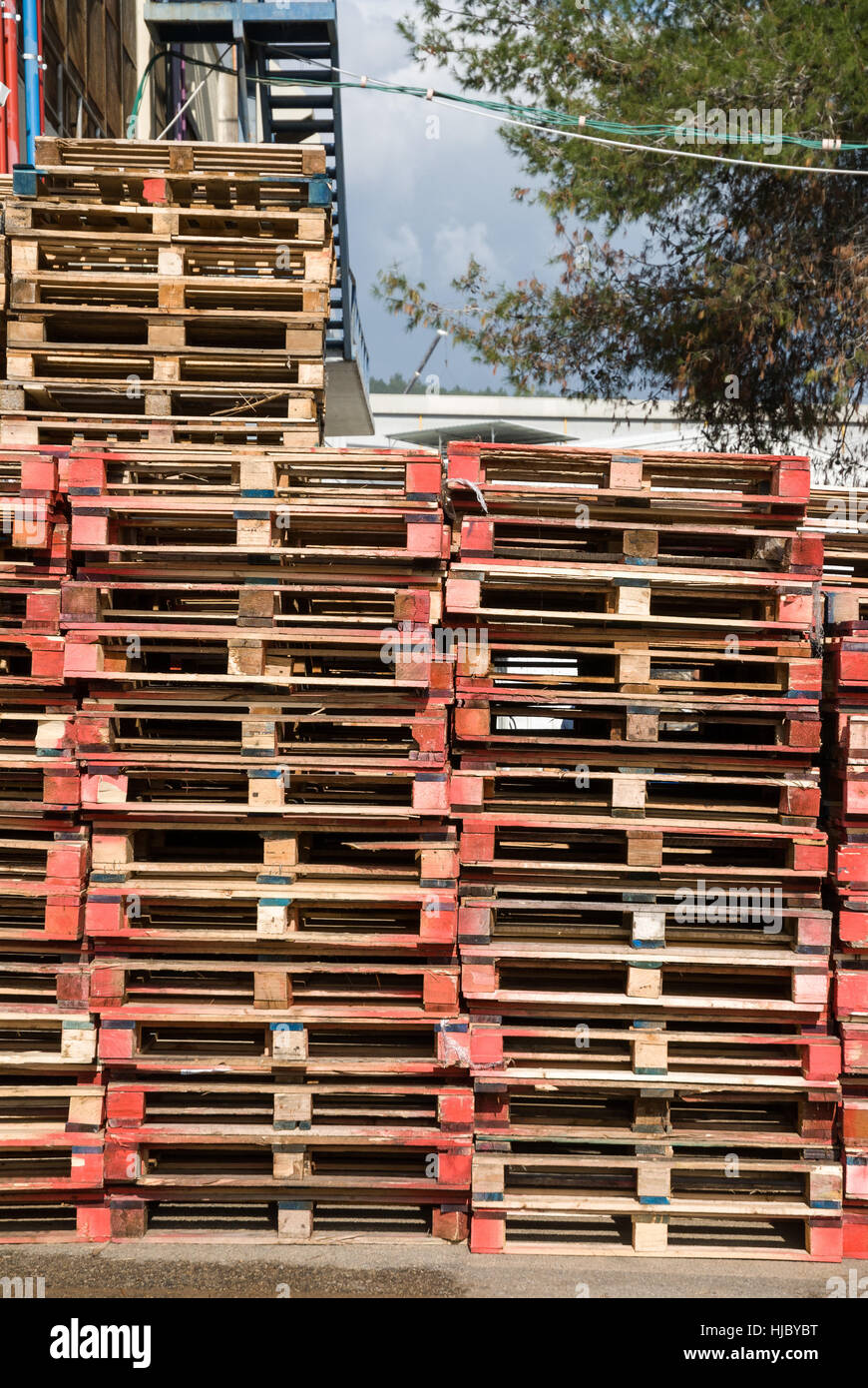 object, colour, industry, industrial, wood, transport, vertical, load ...