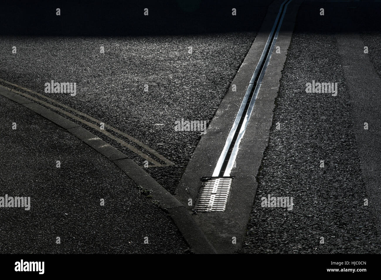 Drain in road hi-res stock photography and images - Alamy