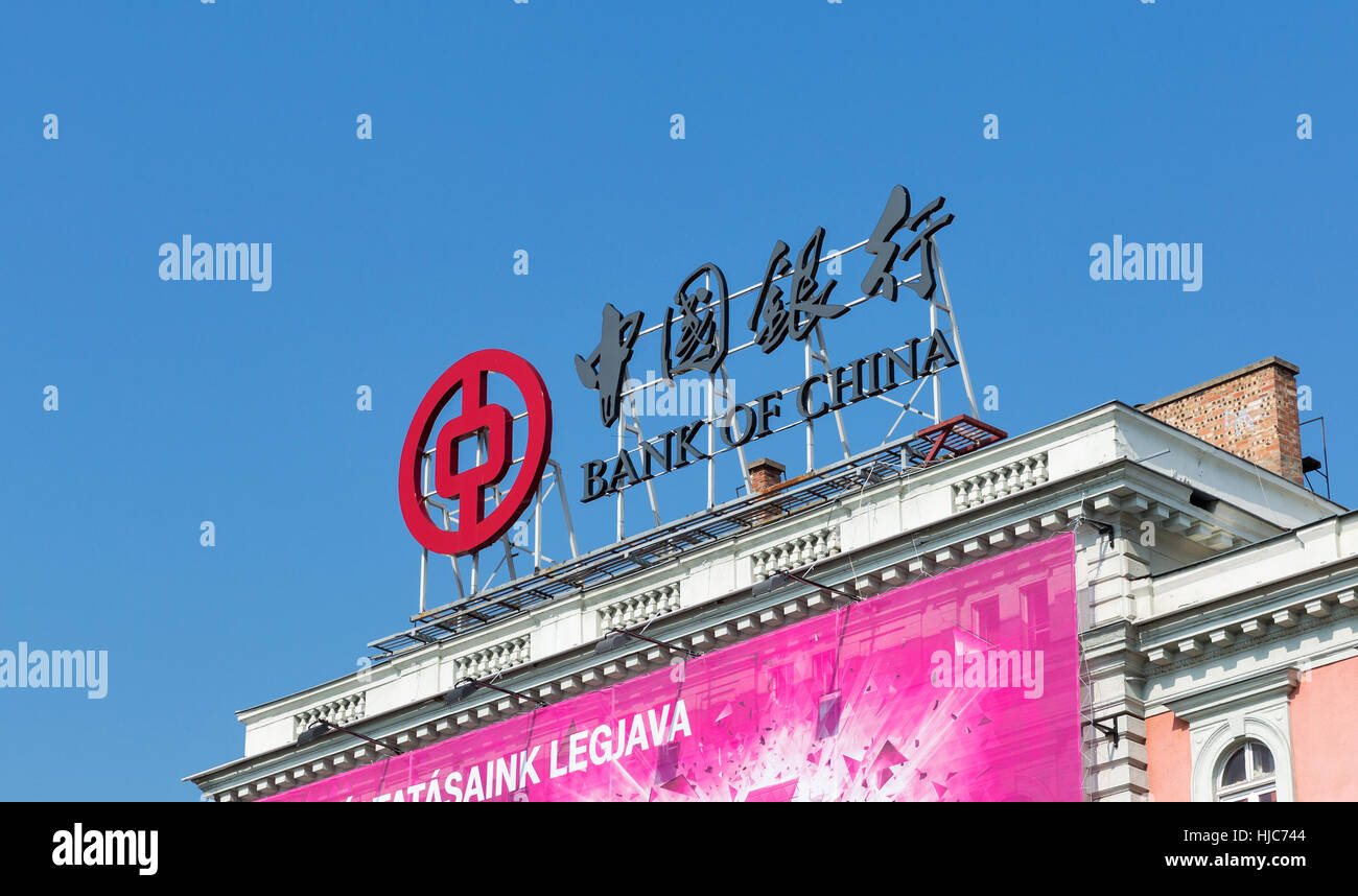 Capital one bank advertisement hi-res stock photography and images - Alamy