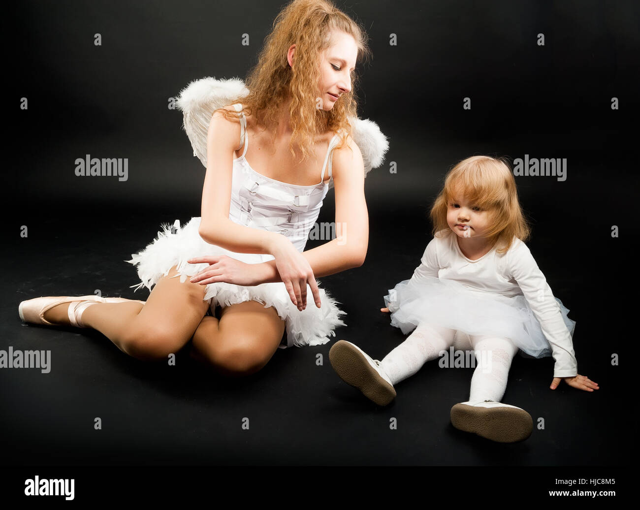 Little angels ballet hi-res stock photography and images - Alamy
