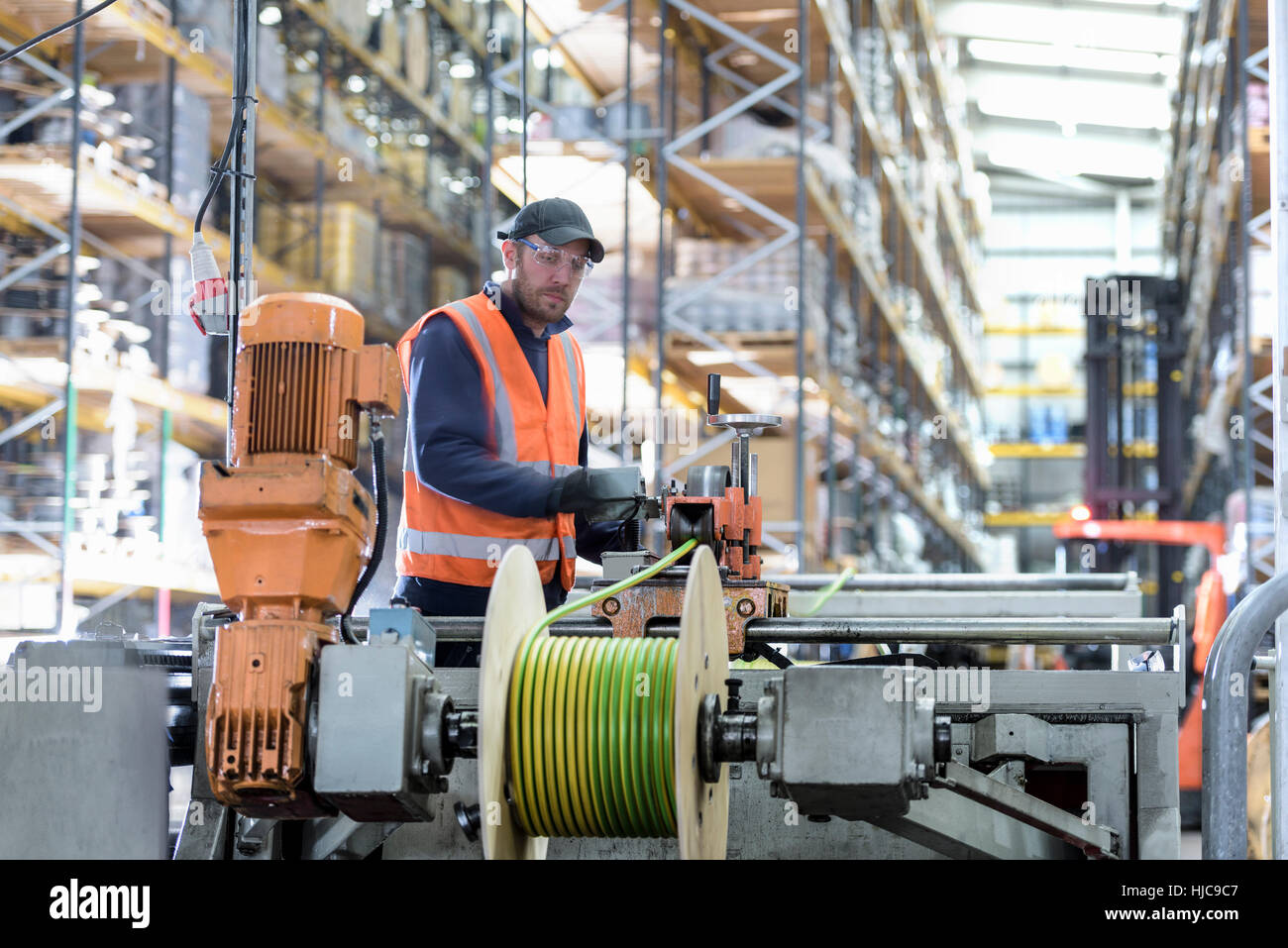 Distribution worker hi-res stock photography and images - Alamy