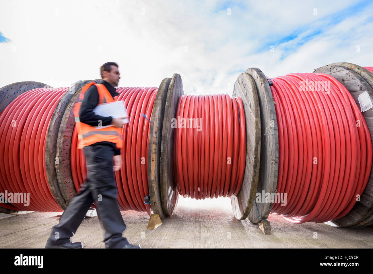 Distribution worker hi-res stock photography and images - Alamy