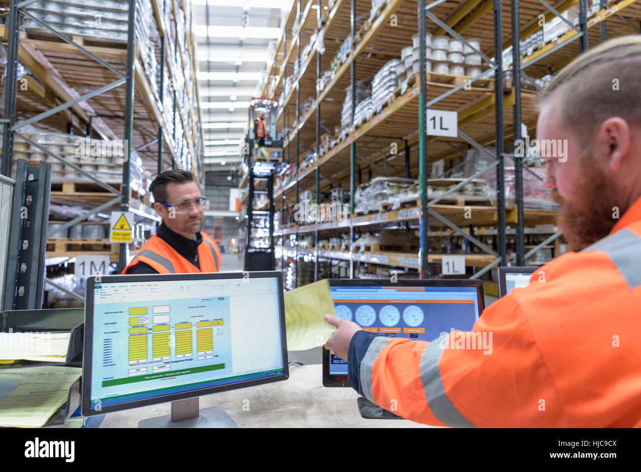 Health department workers hi-res stock photography and images - Alamy