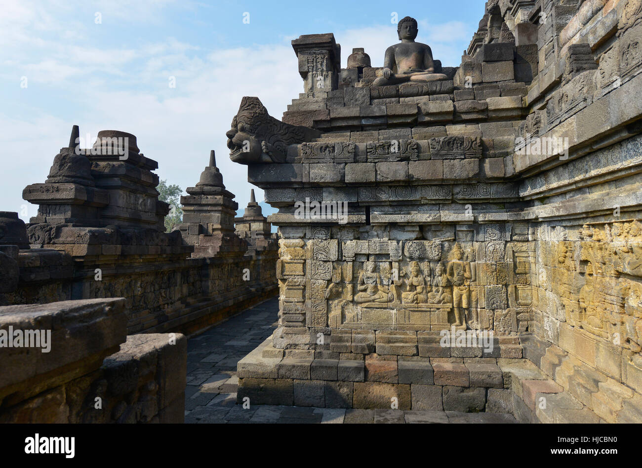 Borobudur temple in Yogyakarta, Java, Indonesia Stock Photo - Alamy