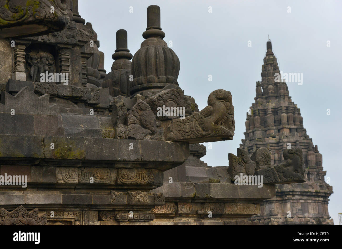 Java carving hi-res stock photography and images - Alamy