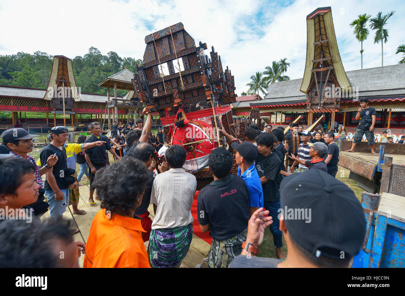Toraja Funeral Ceremony High Resolution Stock Photography and Images ...