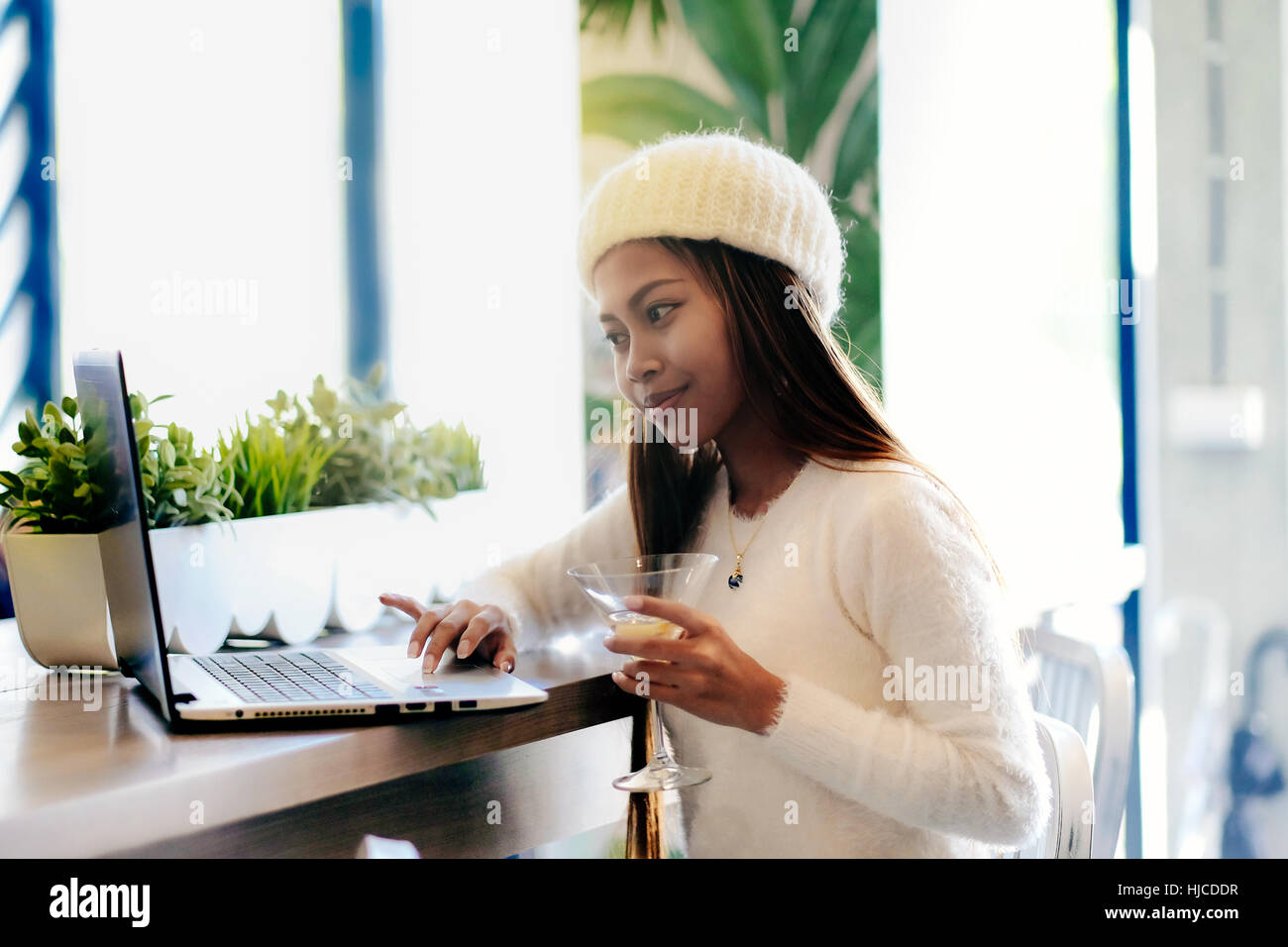 Networking hi-res stock photography and images - Alamy