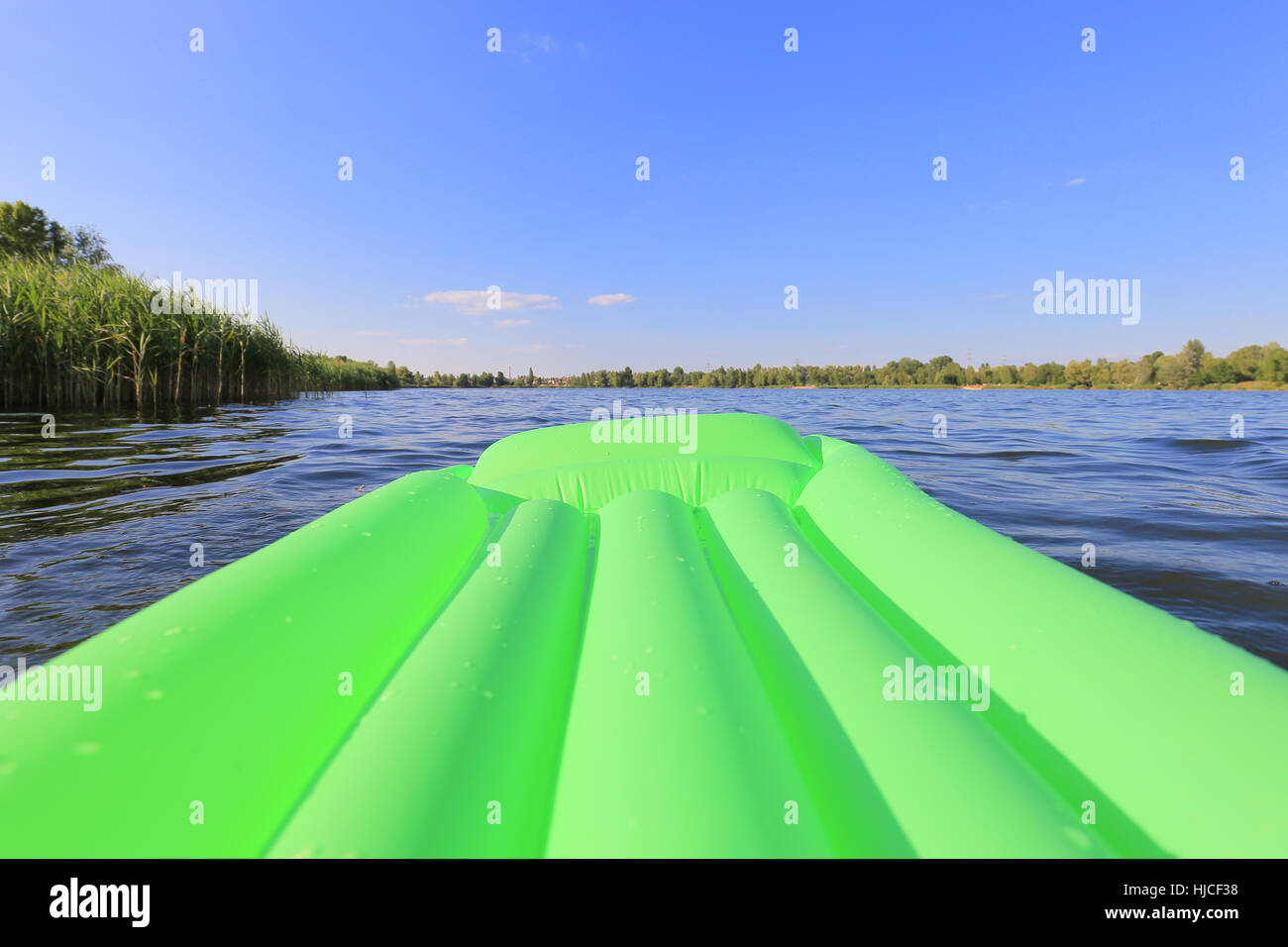Pool raft hi-res stock photography and images - Alamy