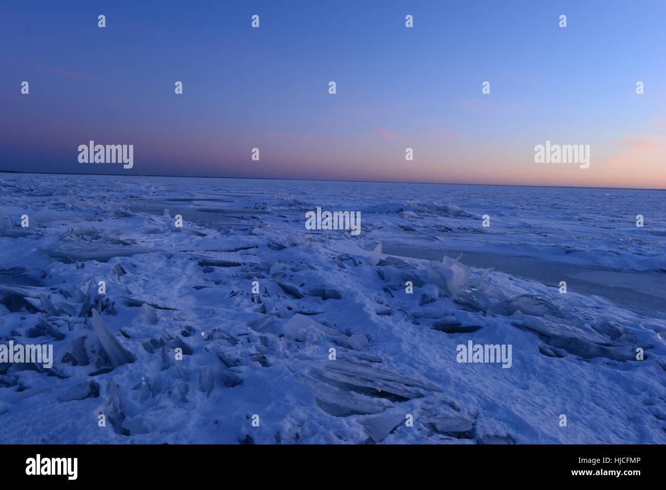 Ice desert at sunset winter sun natural beauty Stock Photo - Alamy