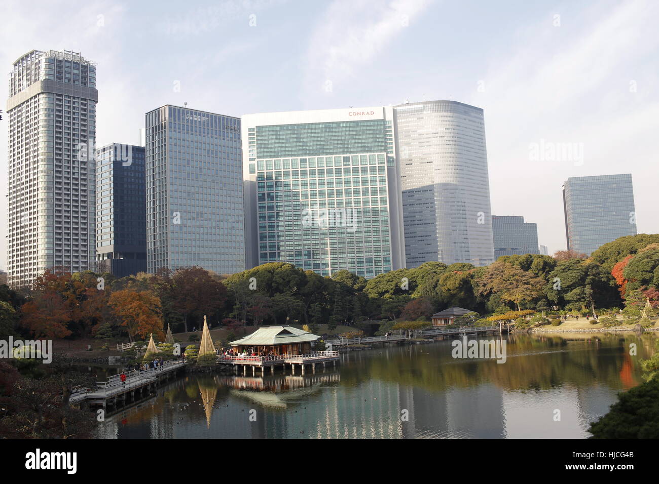 General view of Hamarikyu Gardens (japanese: Hama-rikyu onshi teien) in ...