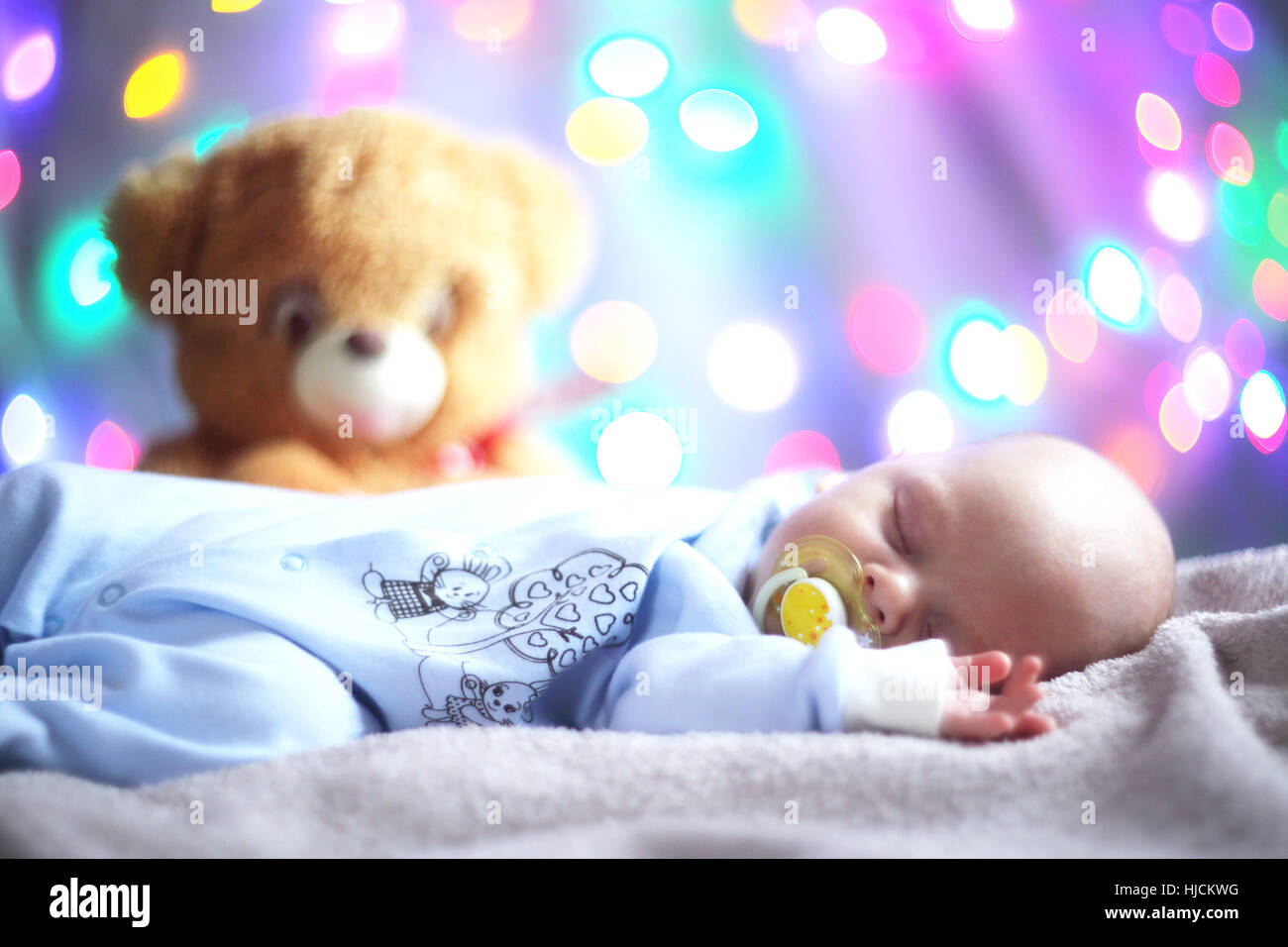 Baby teddy bear hi-res stock photography and images - Alamy