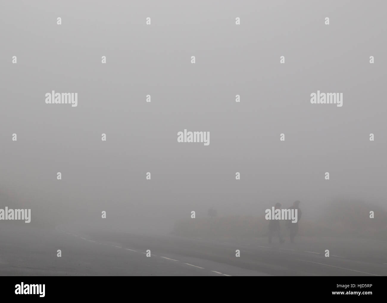 Dense freezing fog patches hi-res stock photography and images - Alamy