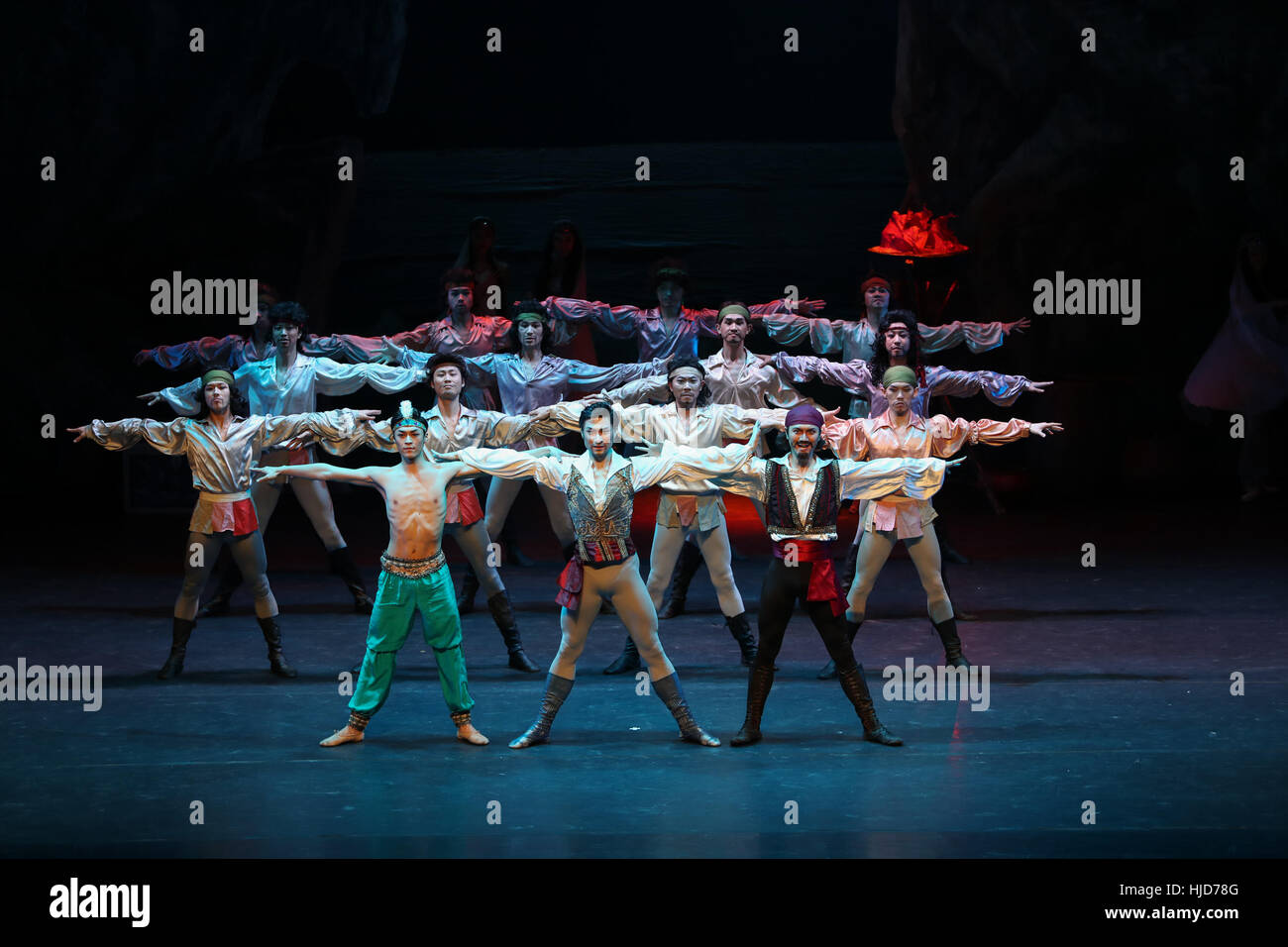 Israel ballet hi-res stock photography and images - Alamy