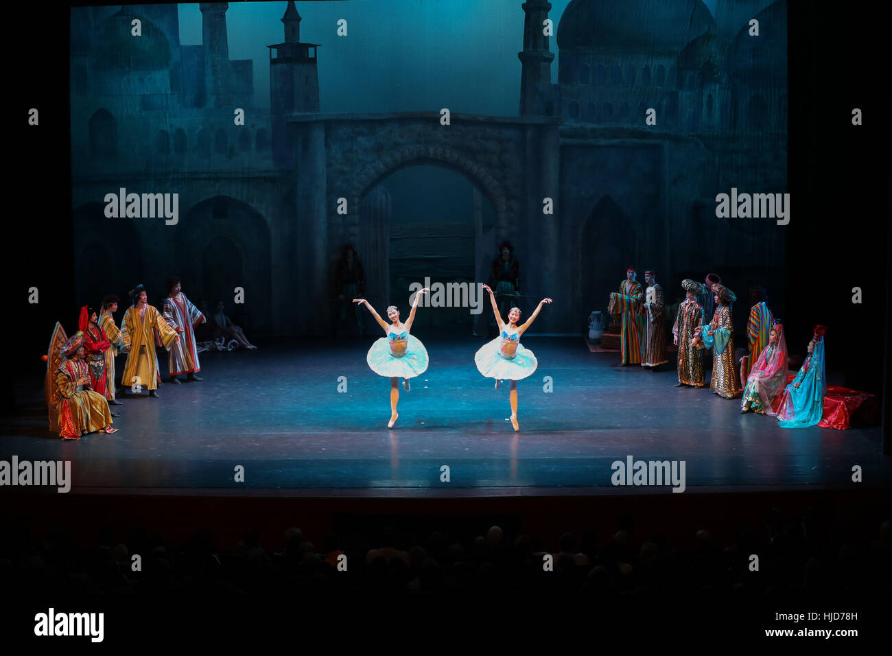Israel ballet hi-res stock photography and images - Alamy