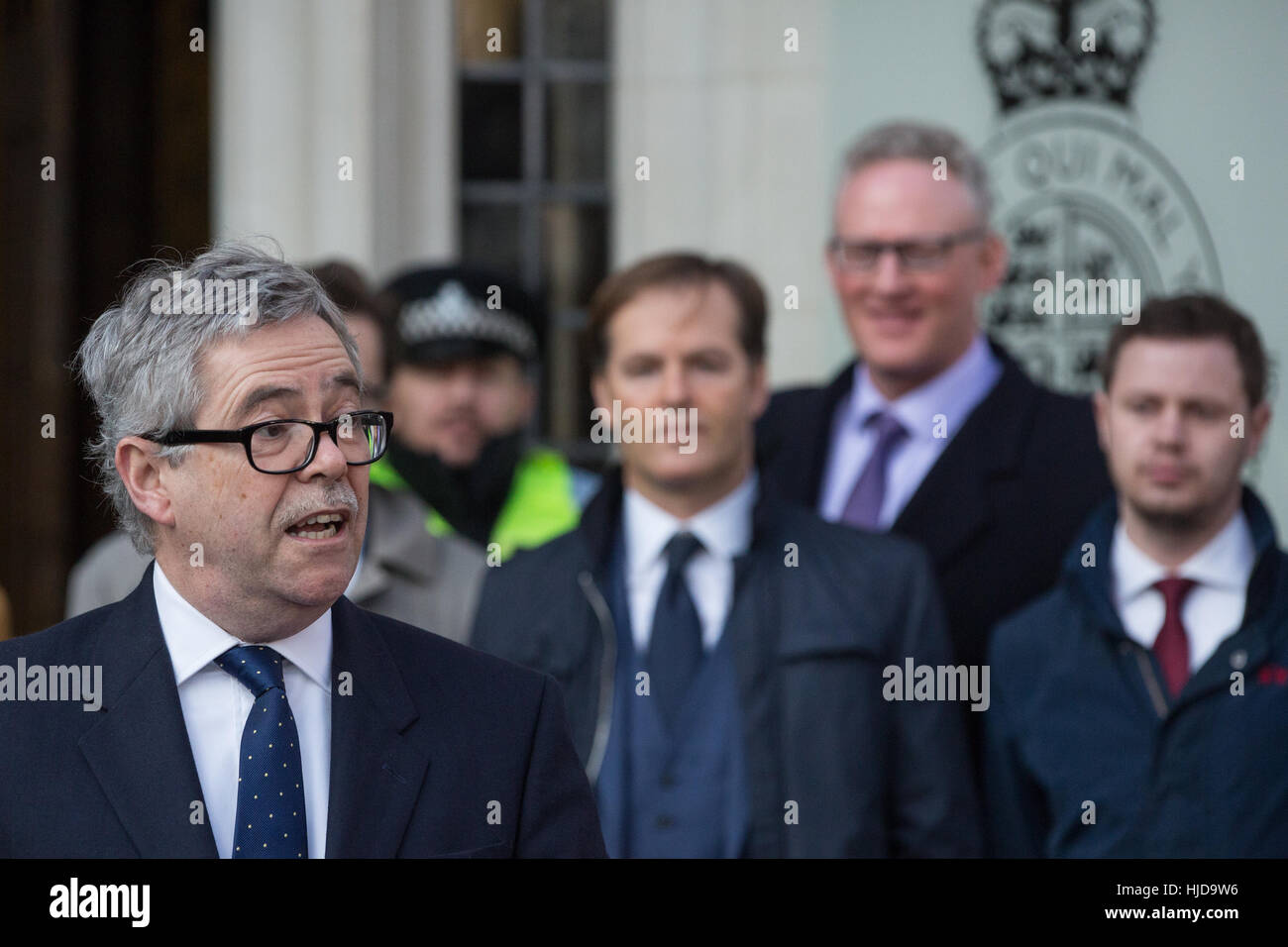 London, UK. 24th Jan, 2017. David Green, lawyer for Deir dos Santos ...