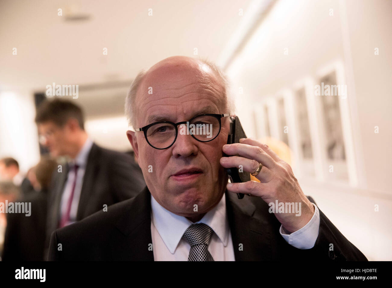 Berlin, Germany. 24th Jan, 2017. Head of the CDU/CSU faction Volker ...