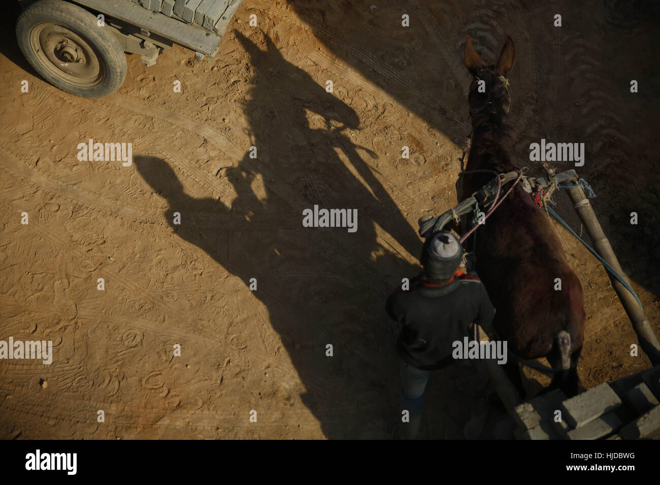 Ground kiln hi-res stock photography and images - Alamy