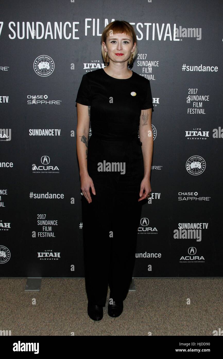 Holly laessig hi-res stock photography and images - Alamy