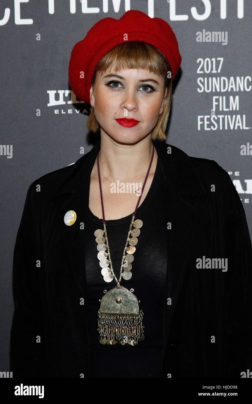 Jess wolfe hi-res stock photography and images - Alamy