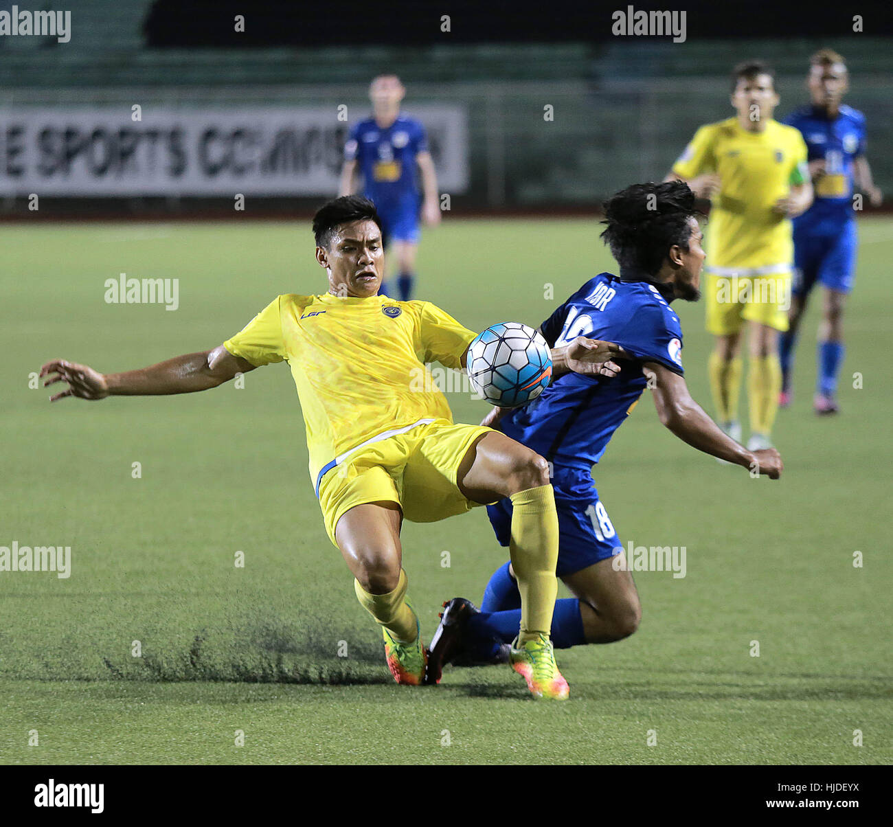 Manila, Philippines. 24th Jan, 2017. Amani Aguinaldo (L) of the ...