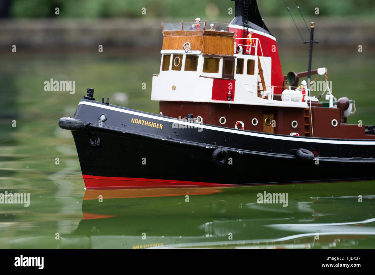 Radio controlled model tug boat hi-res stock photography and images - Alamy