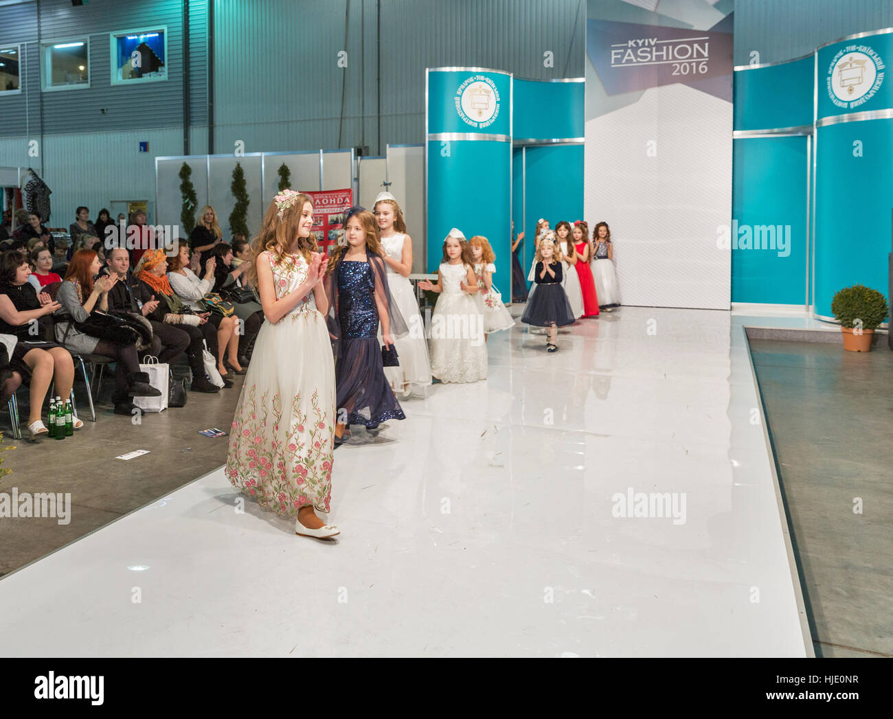 Children trends hi-res stock photography and images - Alamy