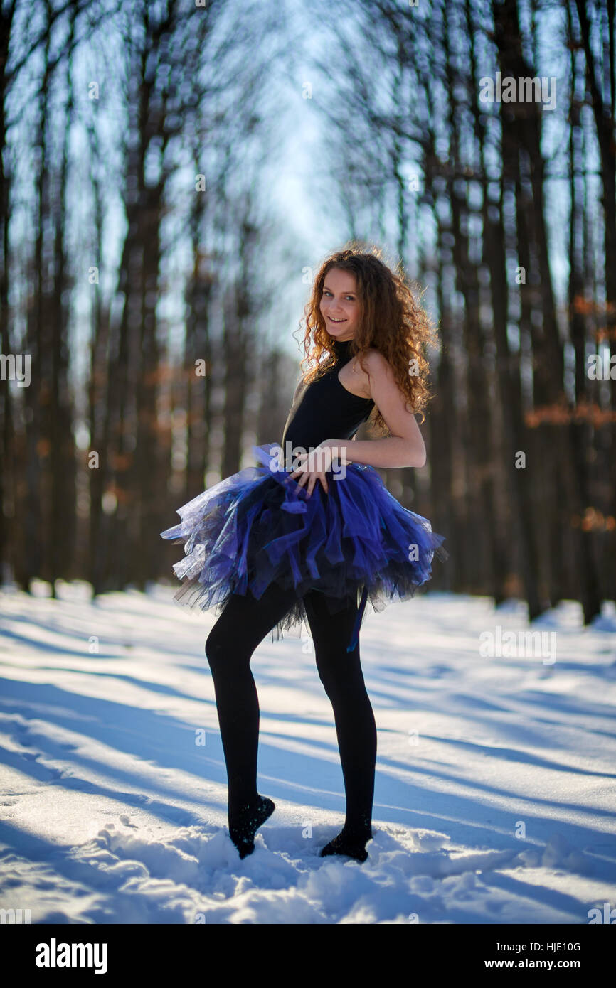 Female dancing snow hi-res stock photography and images - Alamy