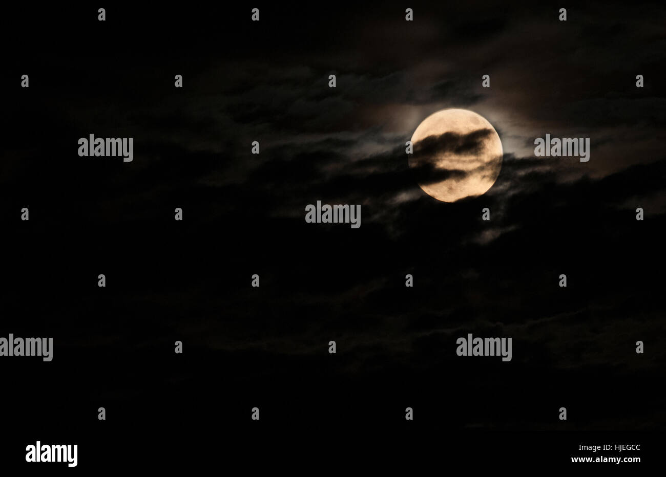 Bright full moon hi-res stock photography and images - Alamy