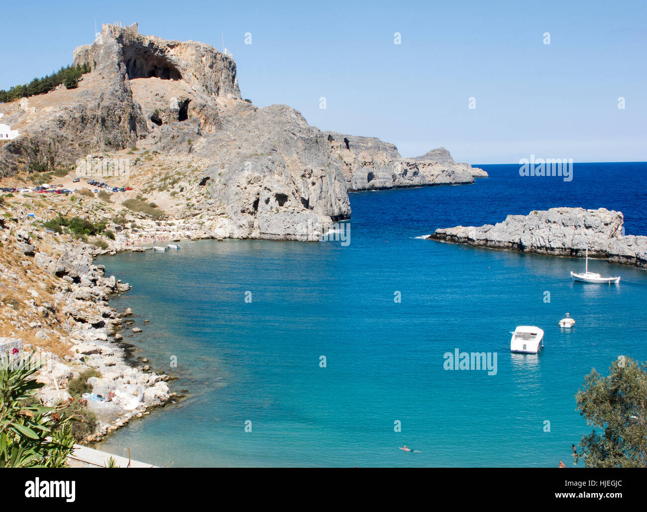 Boats in bay hi-res stock photography and images - Alamy