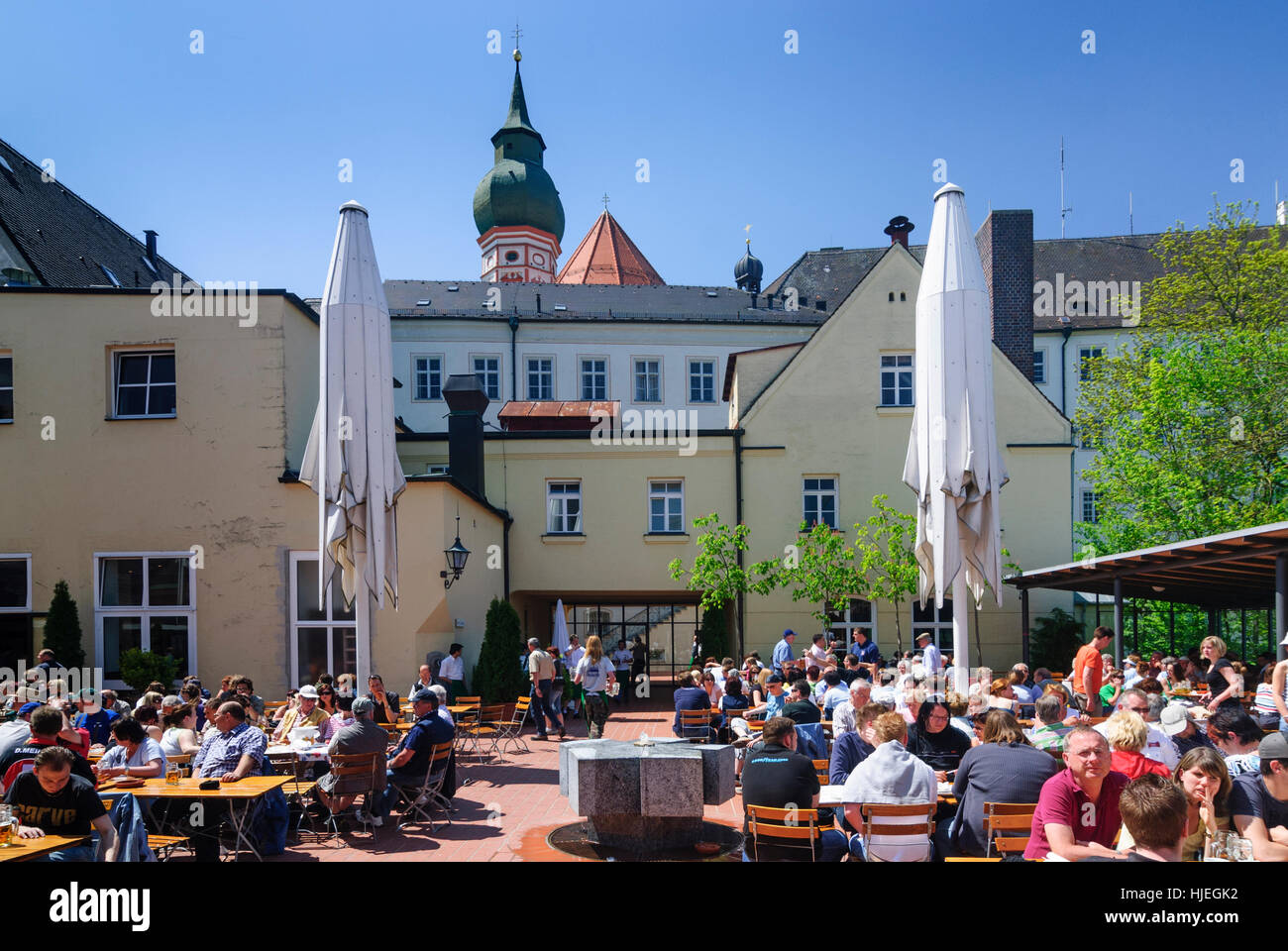 Monastery brewery hi-res stock photography and images - Alamy