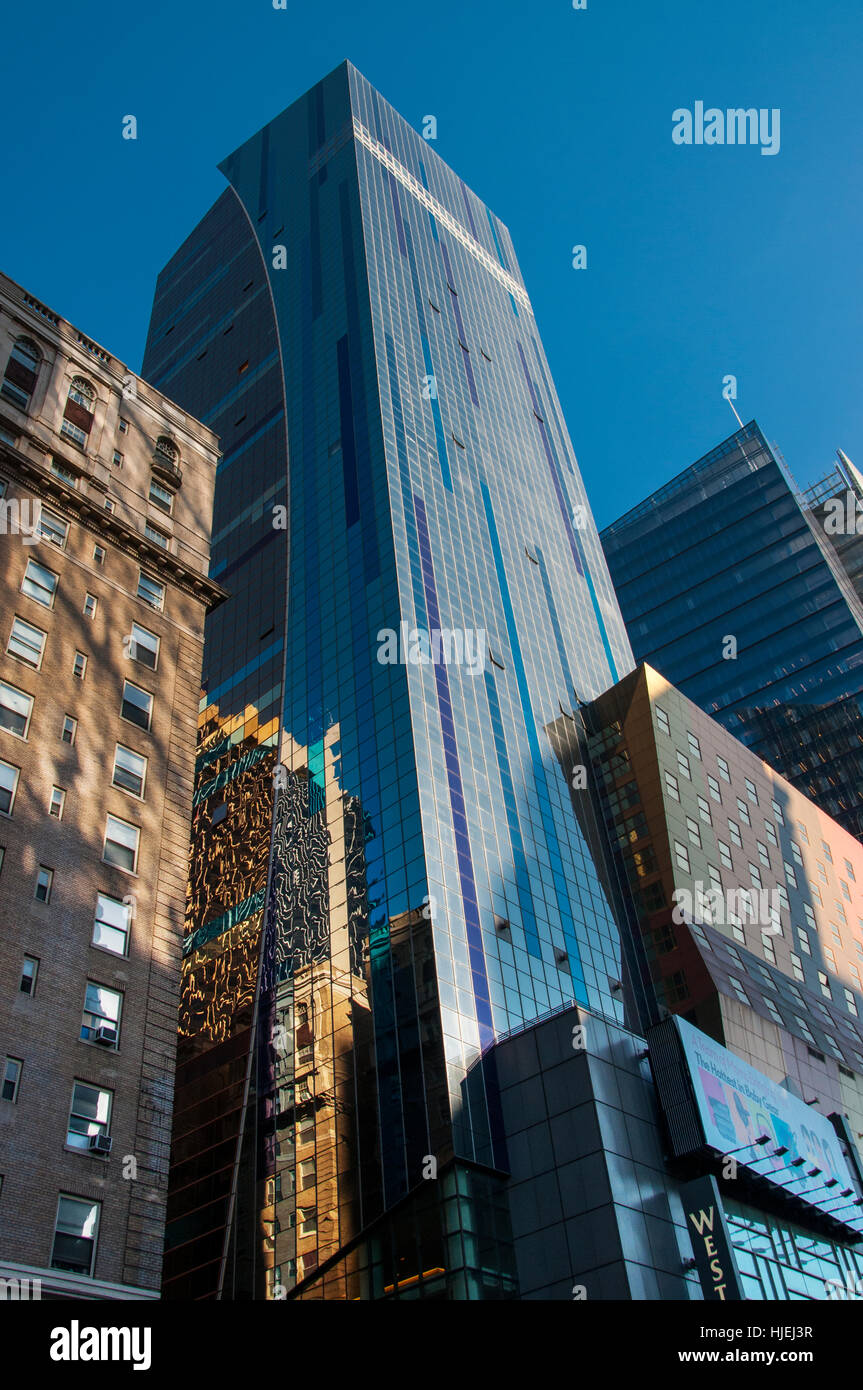 Unusual modern architecture new york hi-res stock photography and ...