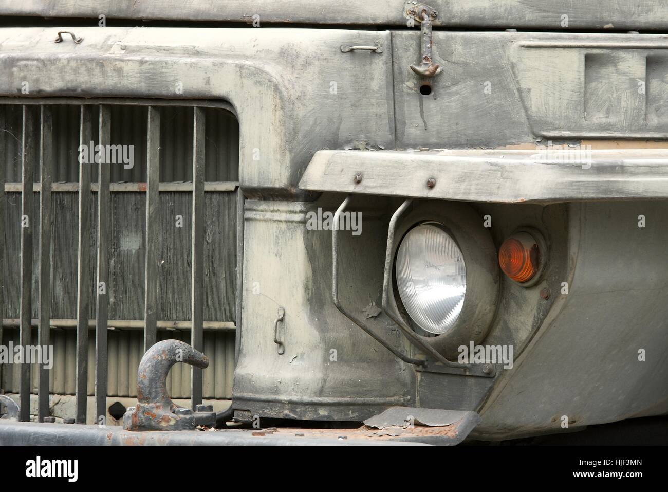 Military vehicle paint hi-res stock photography and images - Alamy
