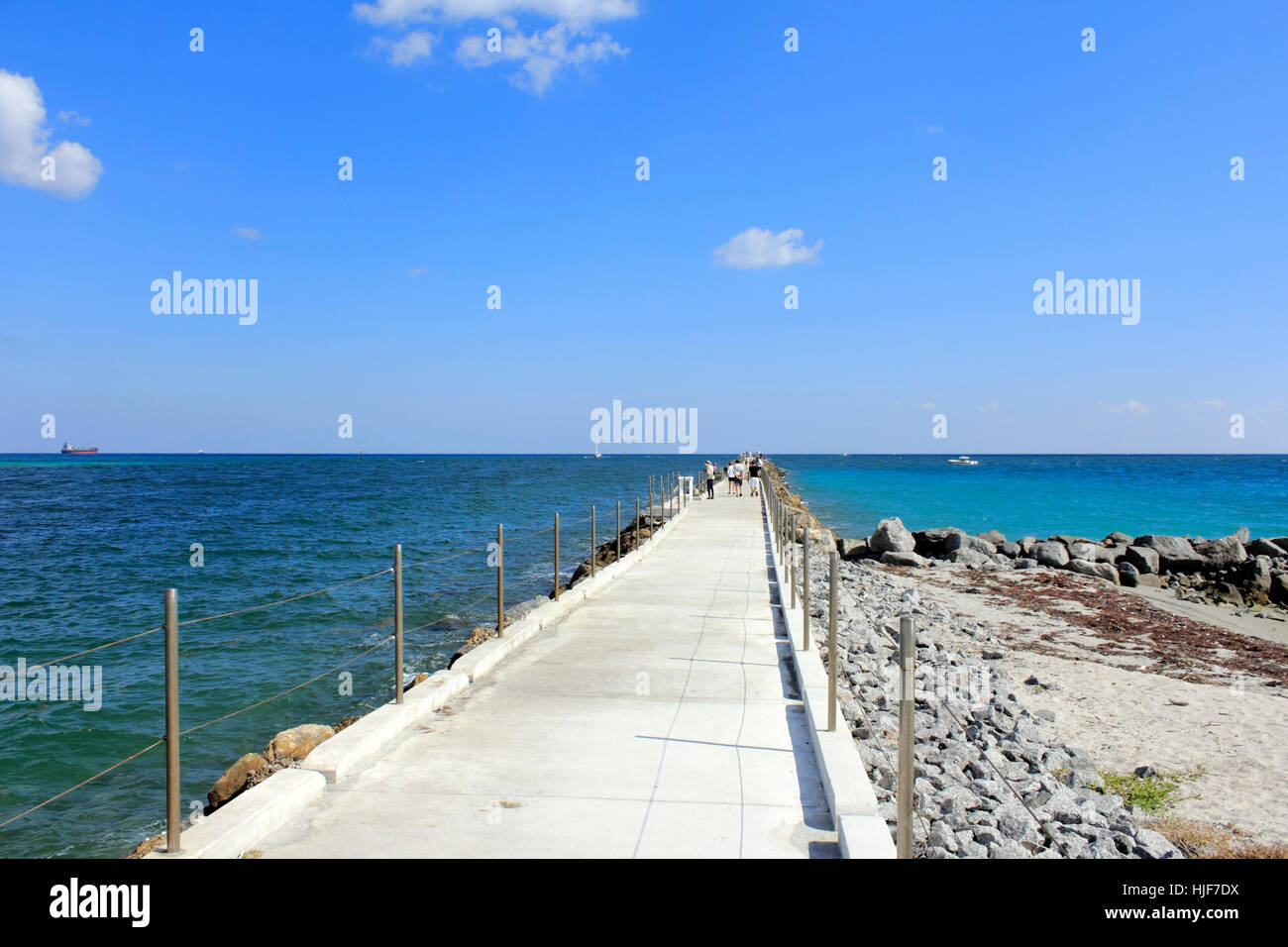 Sidewalk pier concrete dock hi-res stock photography and images - Alamy