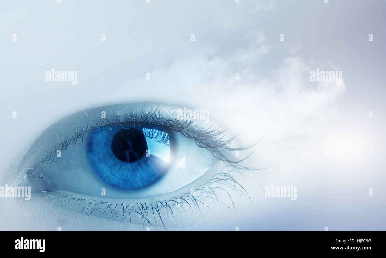 Girl cloudy sky sky hi-res stock photography and images - Alamy