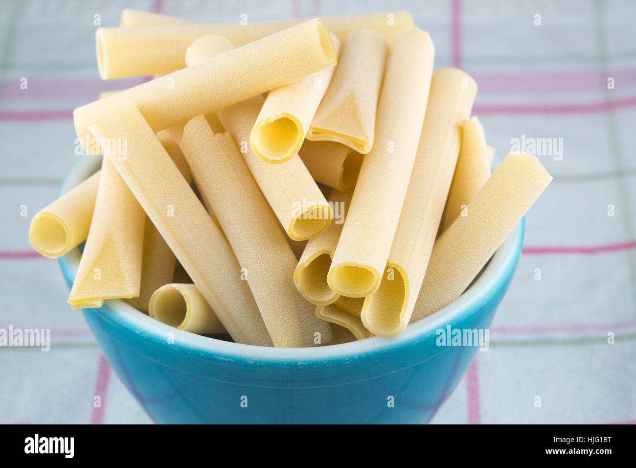 Candele hi-res stock photography and images - Alamy
