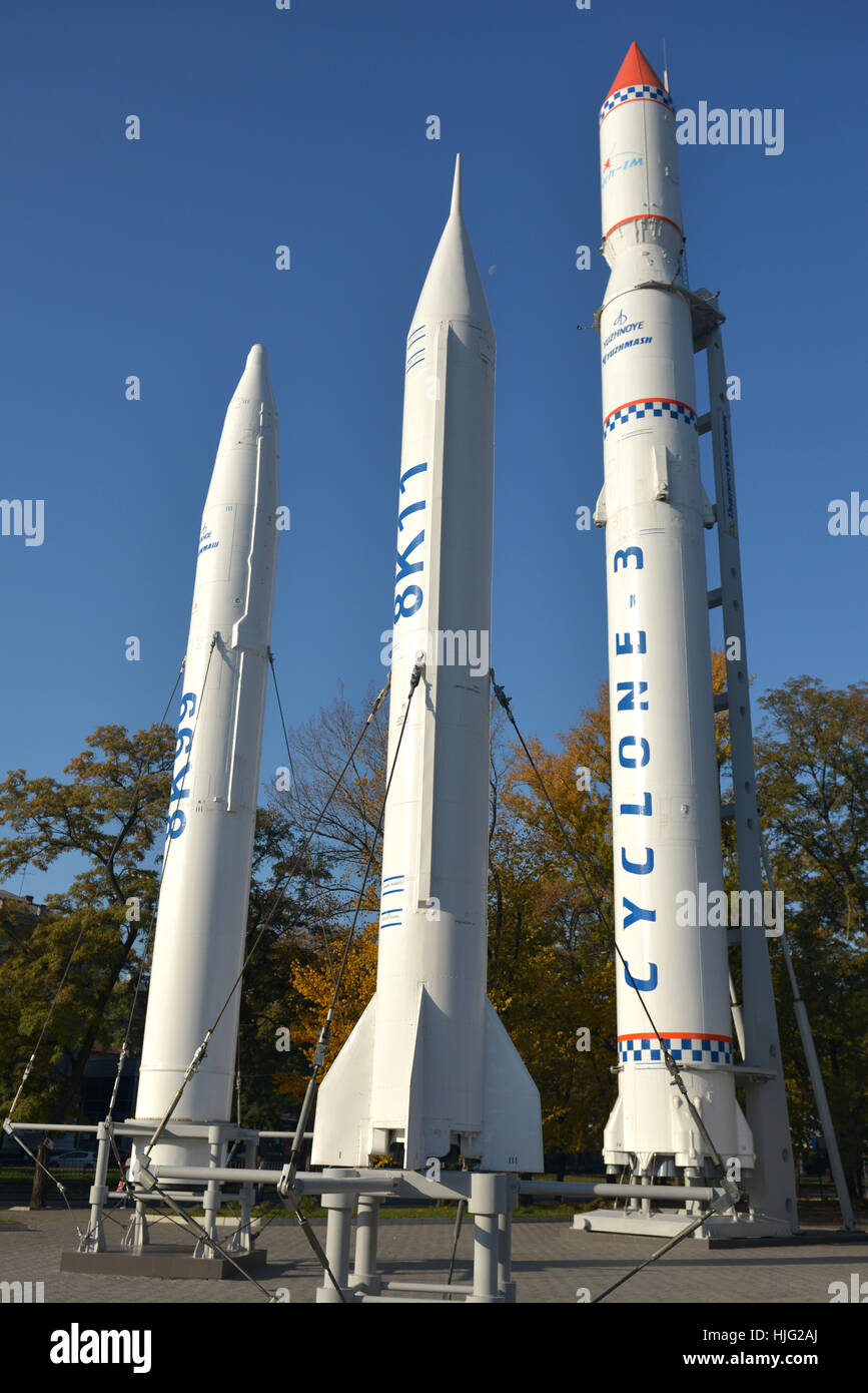 Spacecraft and space transport stands in rocket garden Stock Photo - Alamy
