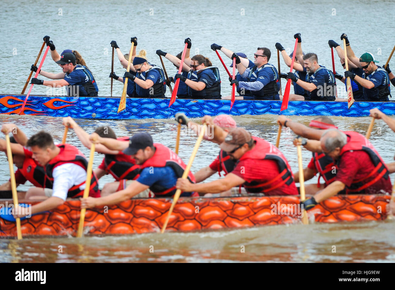 Team building activity hi-res stock photography and images - Alamy
