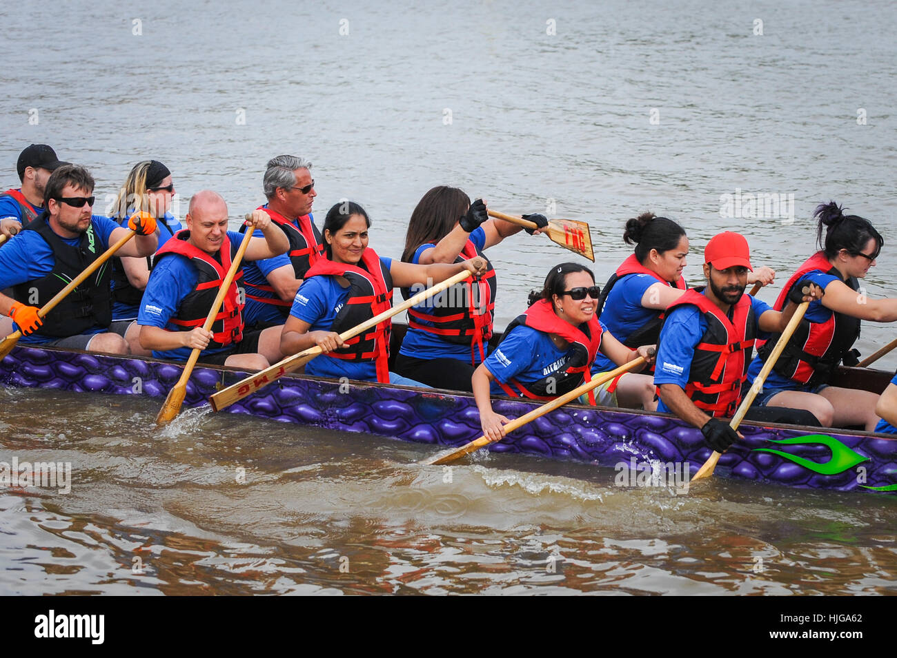 Team building activity hi-res stock photography and images - Alamy