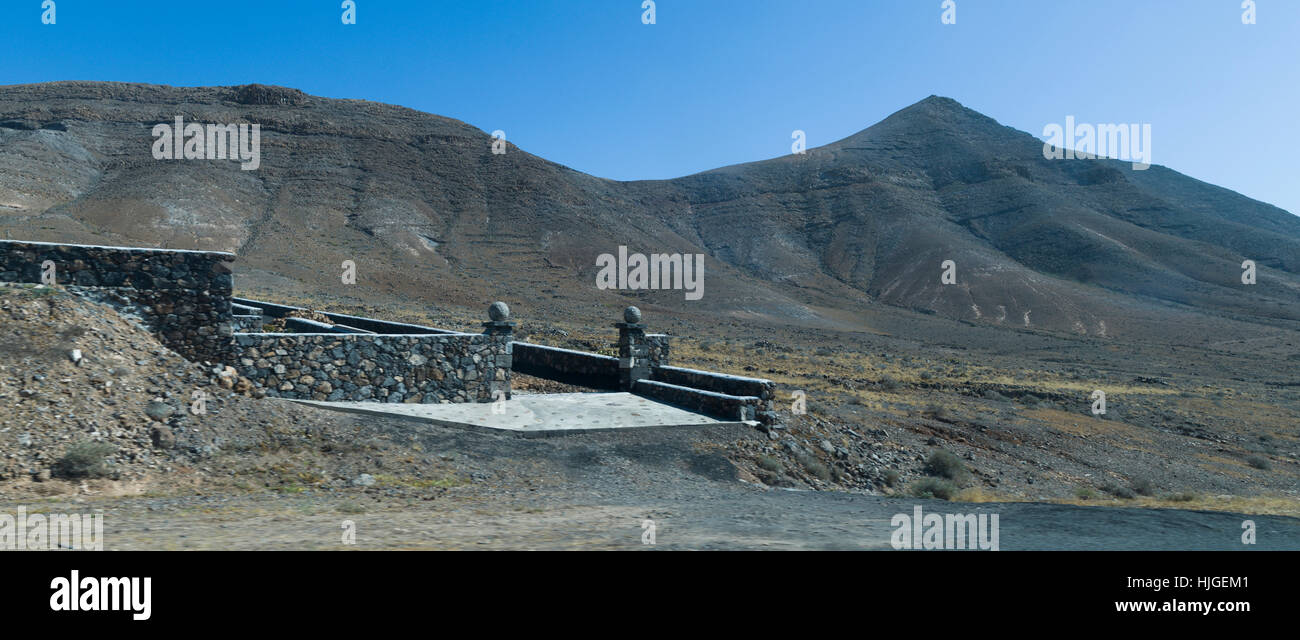 Circular entrance hi-res stock photography and images - Alamy