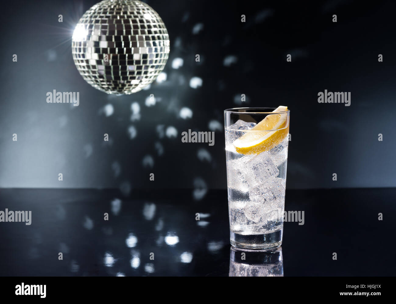 disco, bar, tavern, glass, chalice, tumbler, food, aliment, drink ...