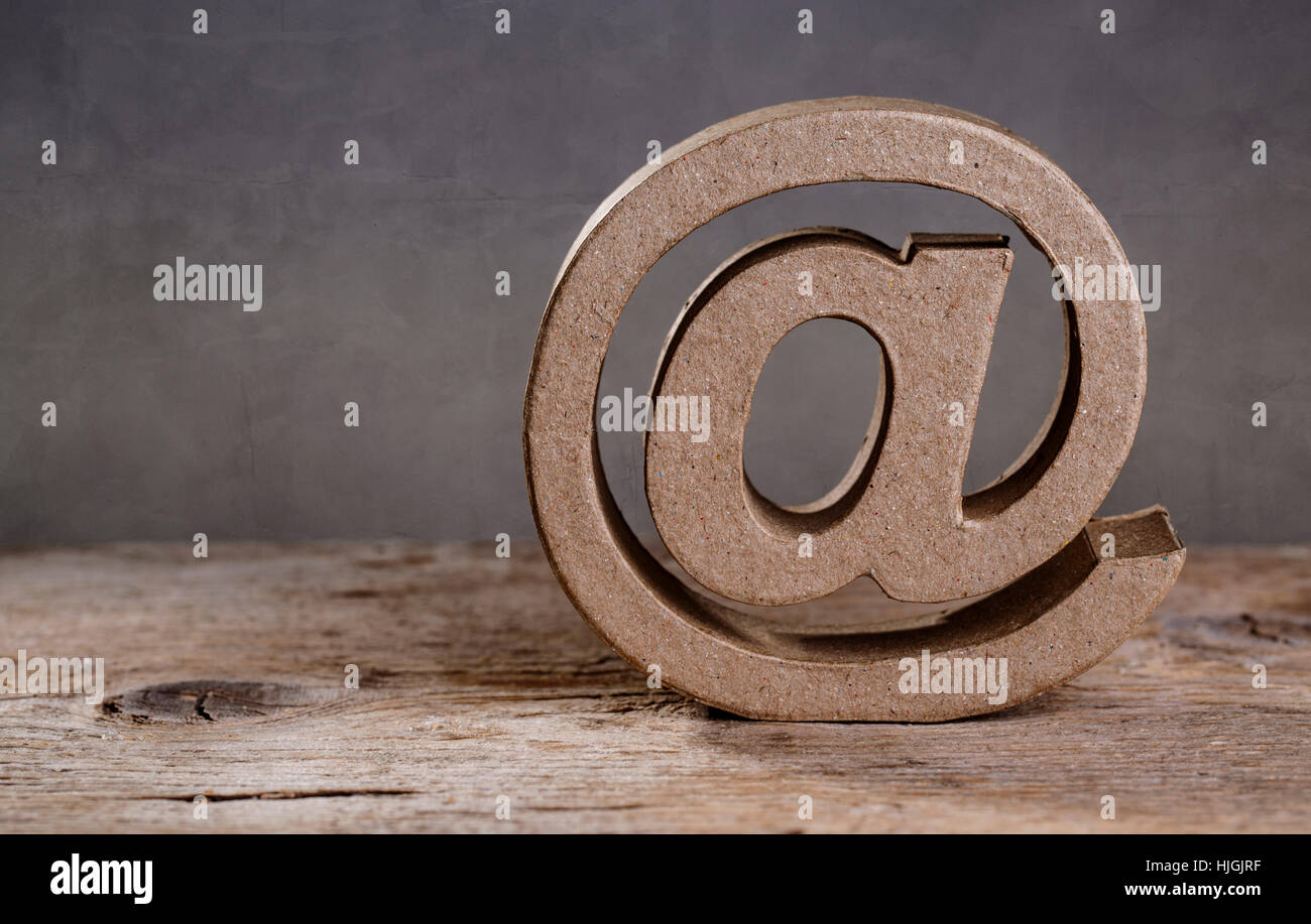 Klammeraffe hi-res stock photography and images - Alamy