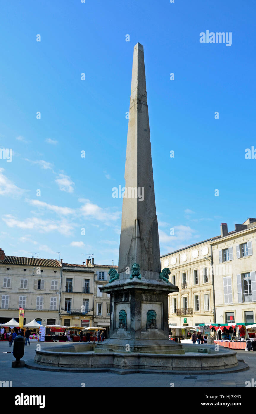houses, old town, france, square, style of construction, architecture ...