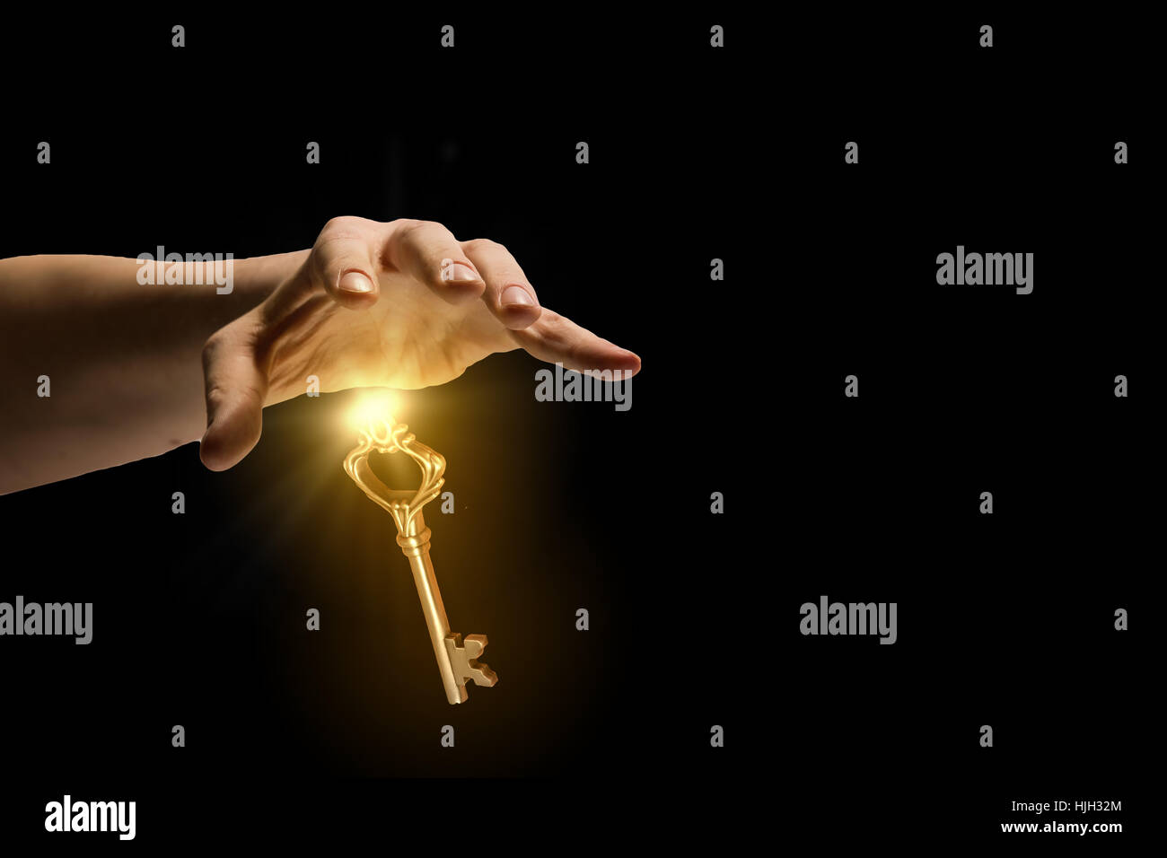 Hand catching hi-res stock photography and images - Alamy