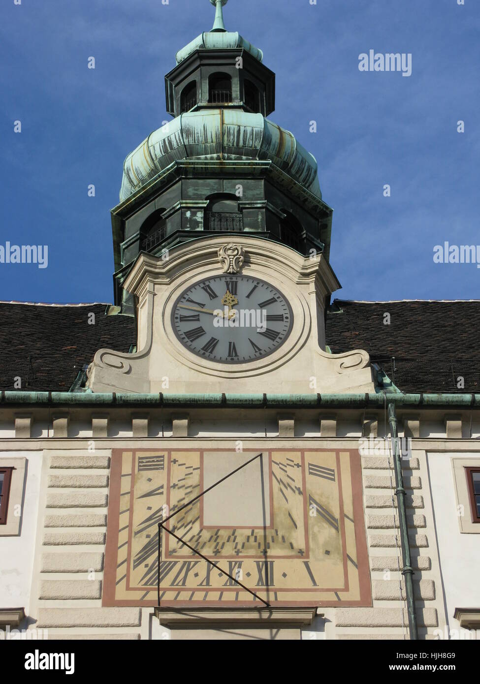 Historic clocks and watches hi-res stock photography and images - Alamy