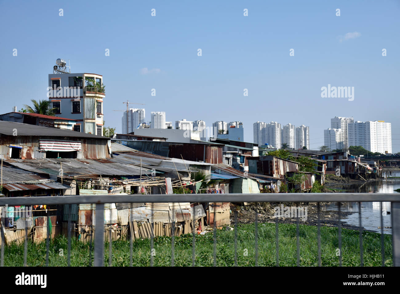 Vietnamese slums hi-res stock photography and images - Alamy