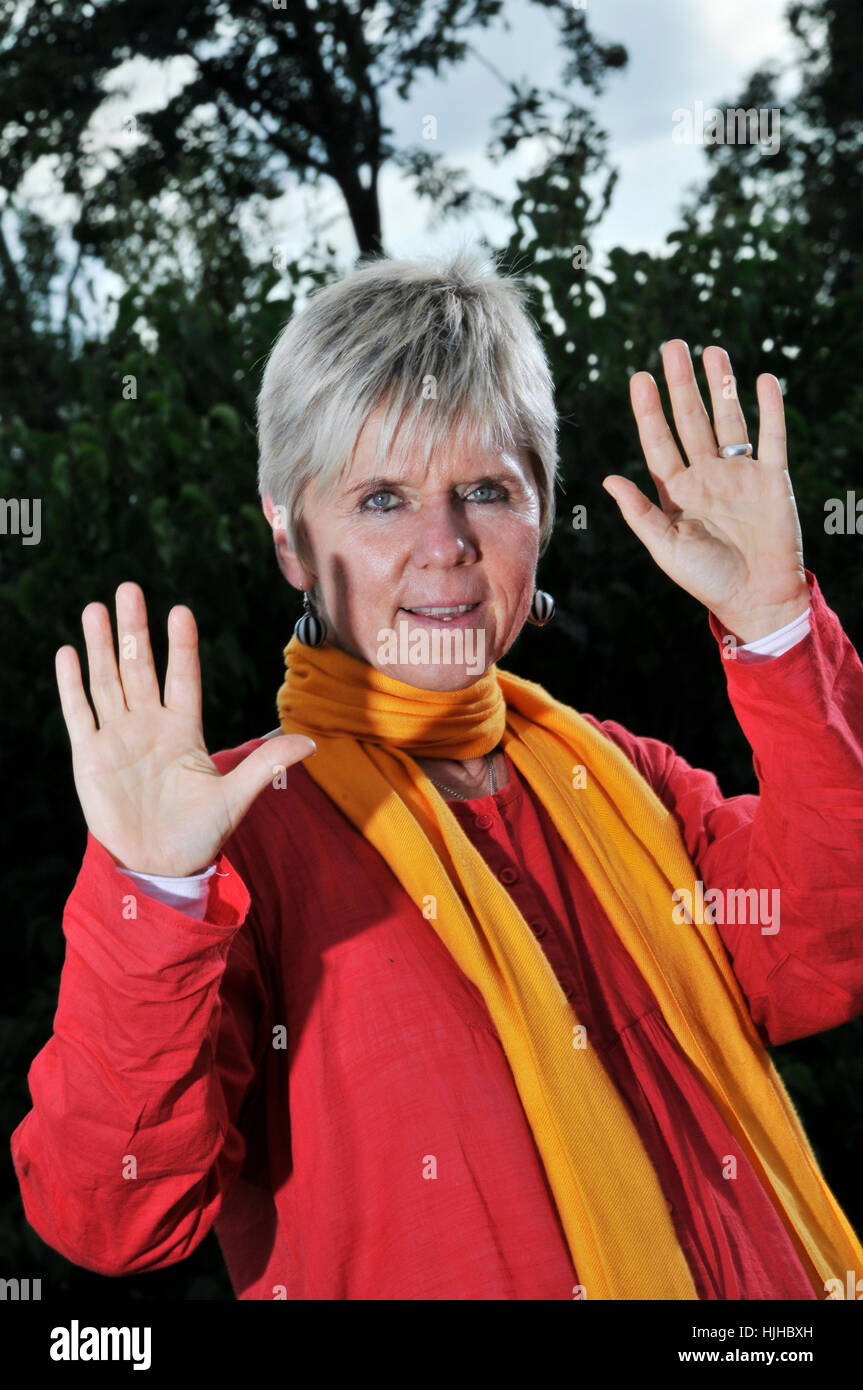 Pose und pose hi-res stock photography and images - Alamy